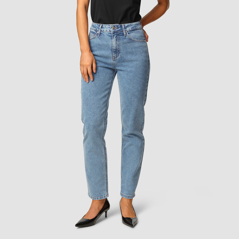 Women’s Pants | SHAPING NEW TOMORROW