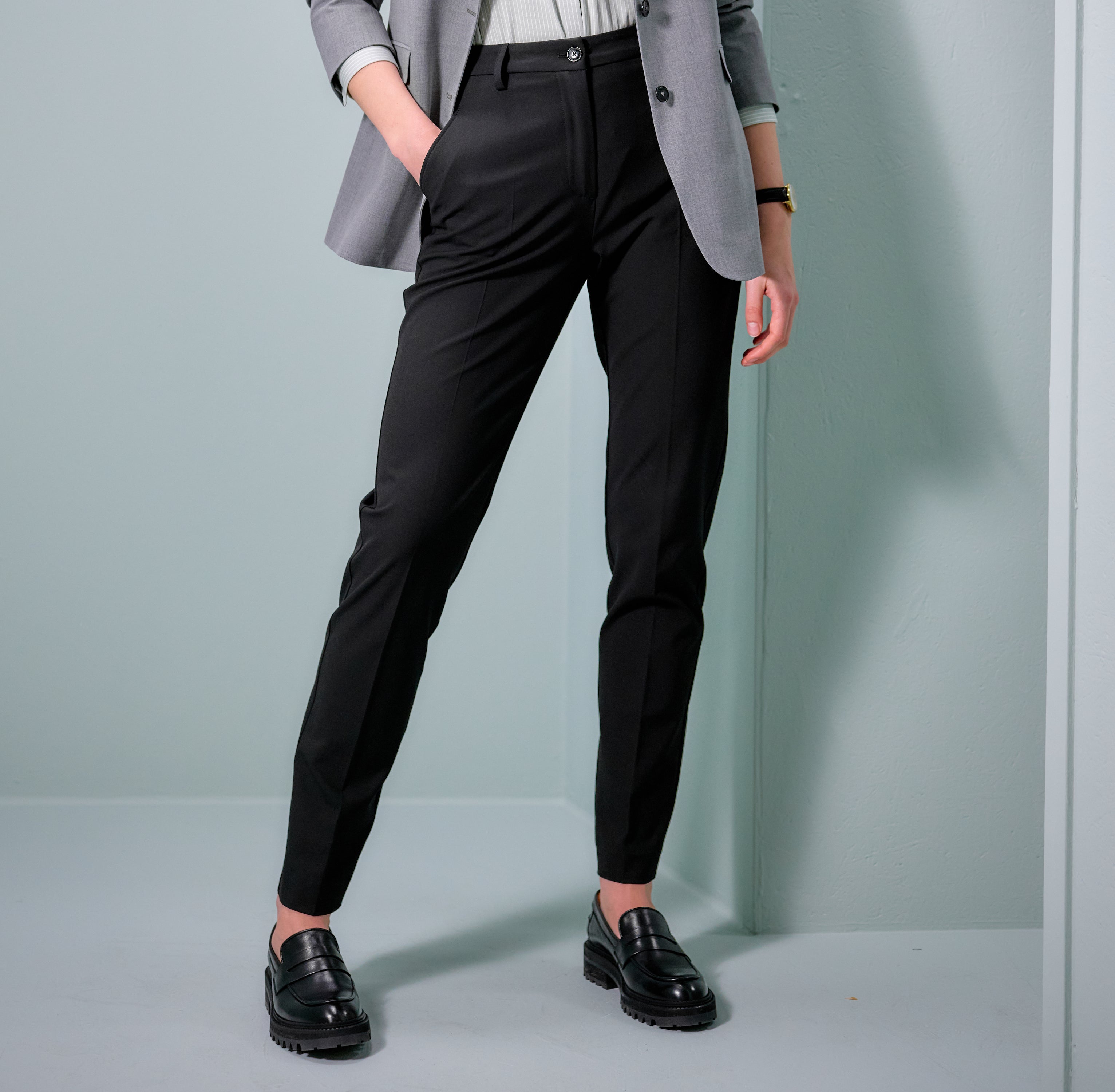 SHAPING NEW TOMORROW | Comfortable anywhere