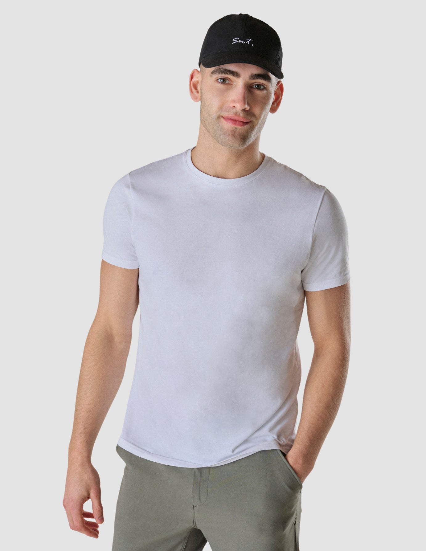 Essential Cap Black | SHAPING NEW TOMORROW