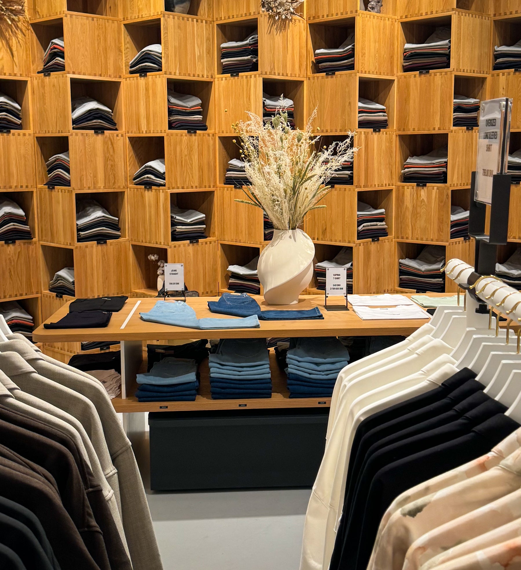 SHAPING NEW TOMORROW | Comfortable anywhere